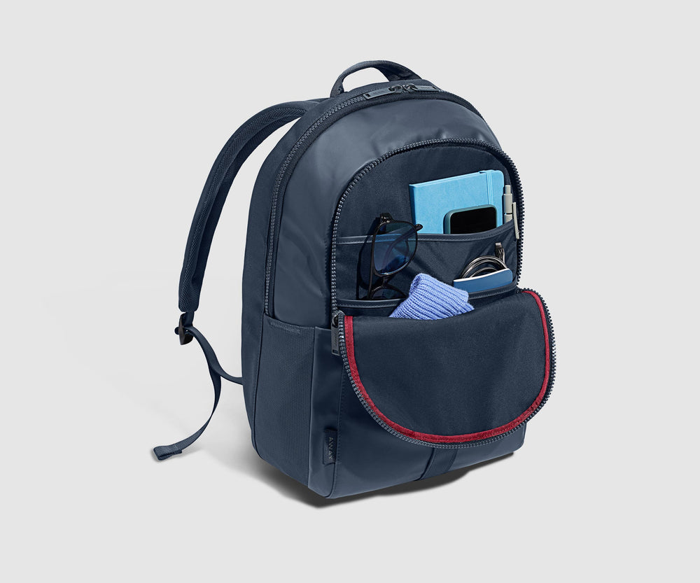 Active Backpack 26L in Navy Blue | Away