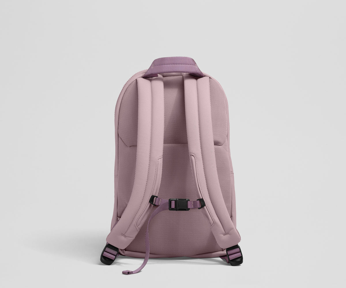 Active Daypack 20L in Meadow Mauve | Away