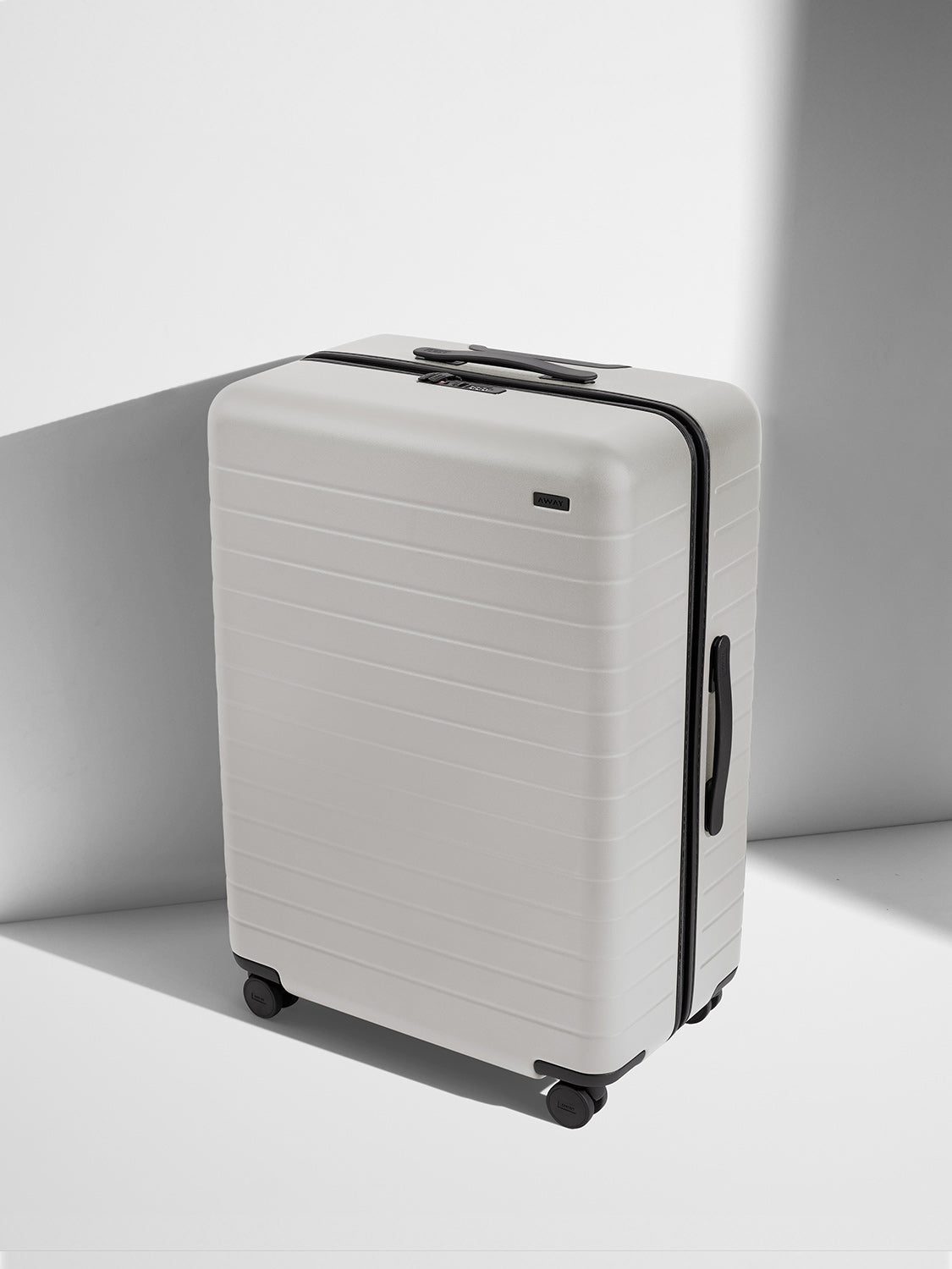 Checked Luggage - Durable Medium & Large Suitcases | Away